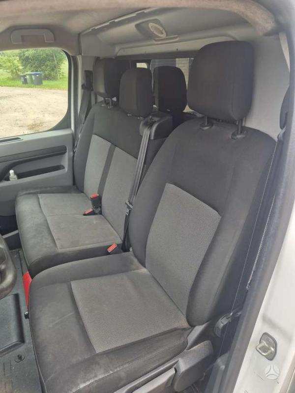 White Peugeot Expert 2018 in Silale, with an engine capacity of 2.00 L and mileage of 310 thousand km for 5799 €, photo 11 on AUTOMOTO.COM.LV