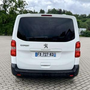 White Peugeot Expert 2021 in Vilnius, with an engine capacity of 2.00 L and mileage of 195 thousand km for 9600 €, photo 6 on AUTOMOTO.COM.LV
