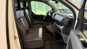 Balts Peugeot Expert 2022 Rīga, ar dzinēja tilpumu 1.50 L un nobraukumu 73 tūkst. km par 18900 €, foto 13 vietnē AUTOMOTO.COM.LV