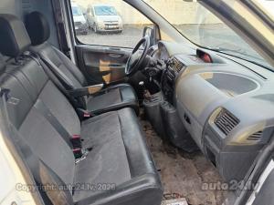 Белый Пежо Эксперт груз.-пасс. 2010 в Таллин, объемом двигателя 1.60 л и пробегом 248 тыс. км за 899 €, фото 6 на AUTOMOTO.COM.LV