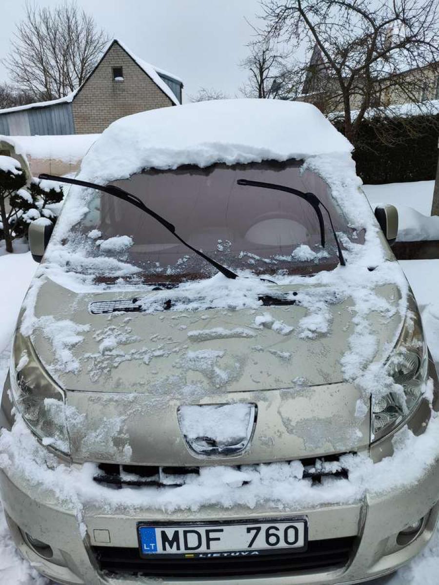 Yellow Peugeot Expert 2007 in Silale, with an engine capacity of 2.00 L and mileage of 285 thousand km for 2799 €, photo 4 on AUTOMOTO.COM.LV