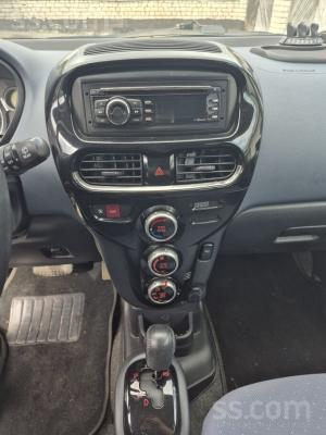 Black Peugeot iOn 2013 in Riga, with an engine capacity of 0.00 L and mileage of 111 thousand km for 2200 €, photo 11 on AUTOMOTO.COM.LV