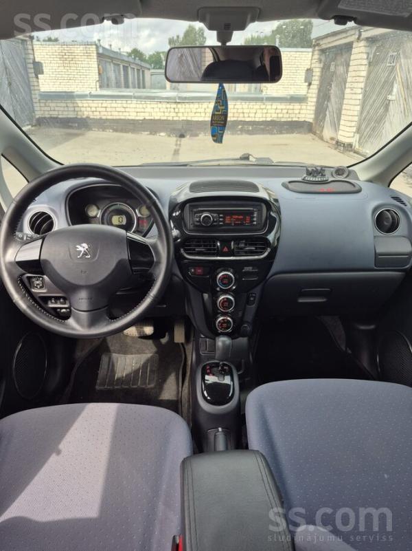 Melns Peugeot iOn 2013 Rīga, ar dzinēja tilpumu 0.00 L un nobraukumu 111 tūkst. km par 2200 €, foto 10 vietnē AUTOMOTO.COM.LV