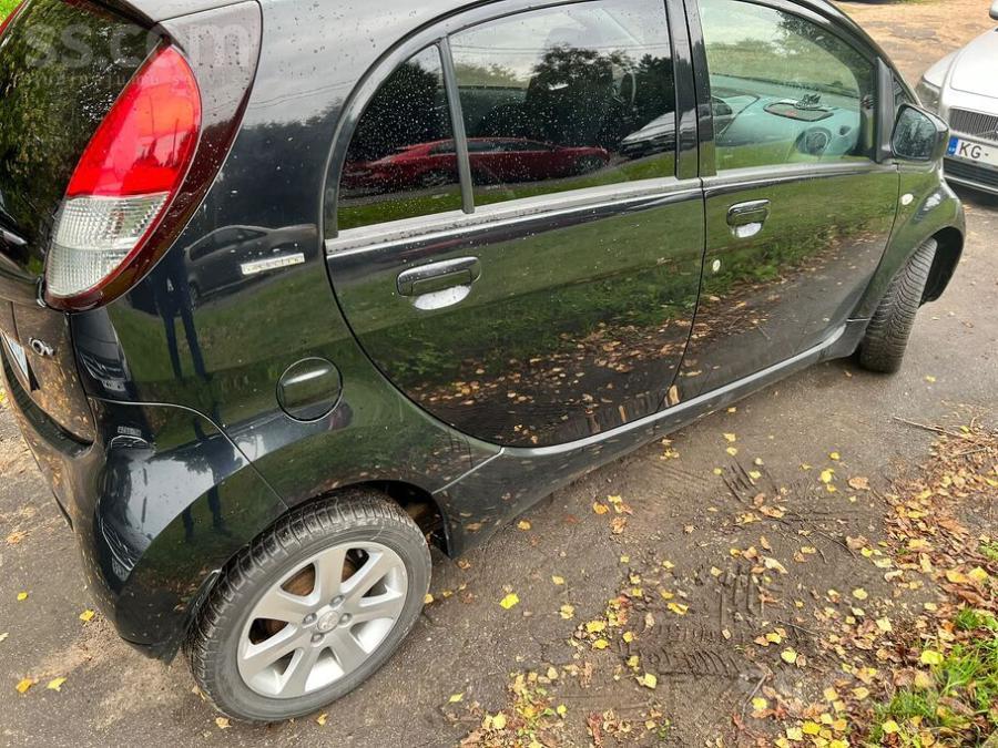 Melns Peugeot iOn 2013 Rīga, ar dzinēja tilpumu 0.00 L un nobraukumu 110 tūkst. km par 2480 €, foto 5 vietnē AUTOMOTO.COM.LV