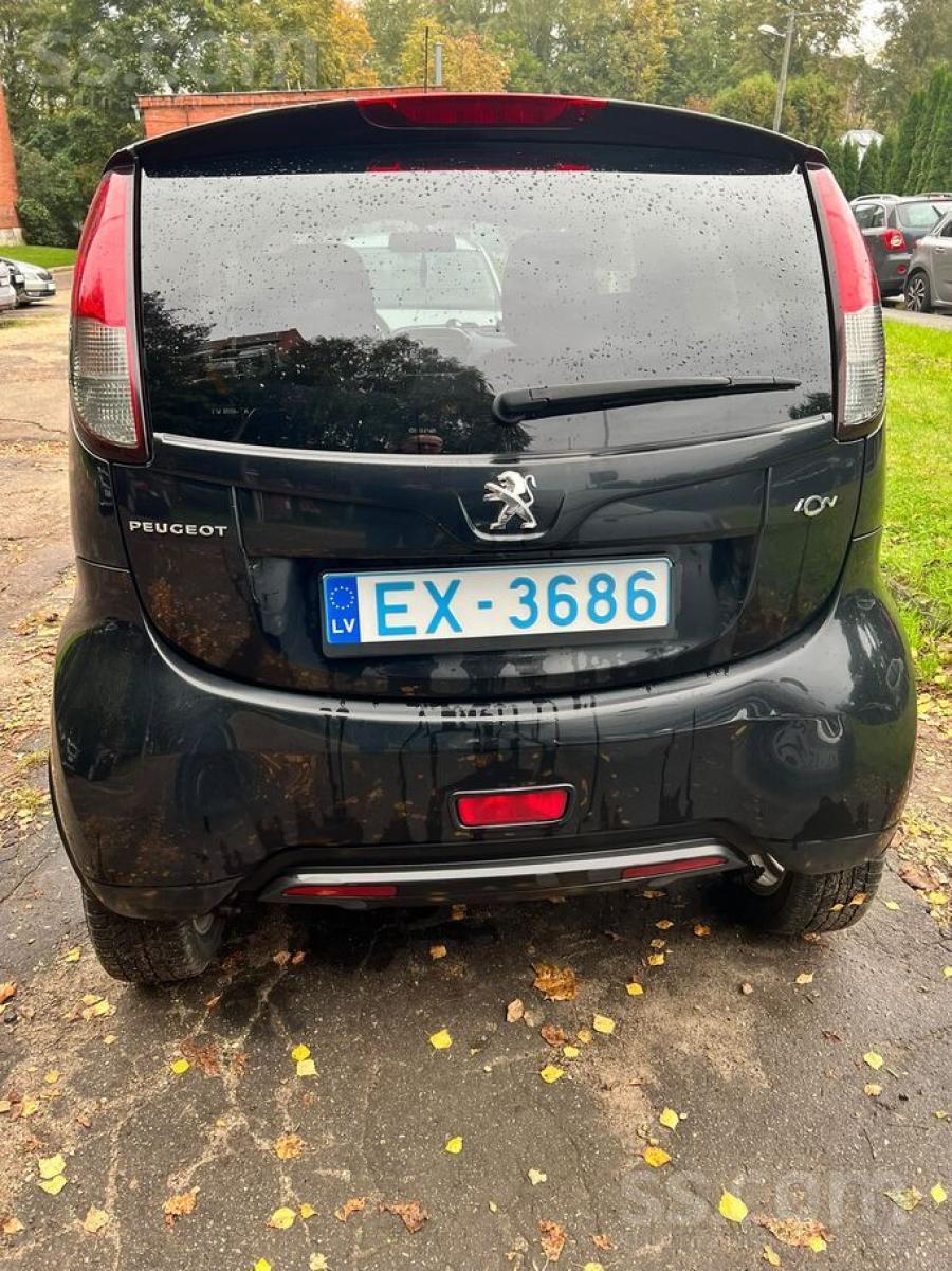 Melns Peugeot iOn 2013 Rīga, ar dzinēja tilpumu 0.00 L un nobraukumu 110 tūkst. km par 2480 €, foto 6 vietnē AUTOMOTO.COM.LV
