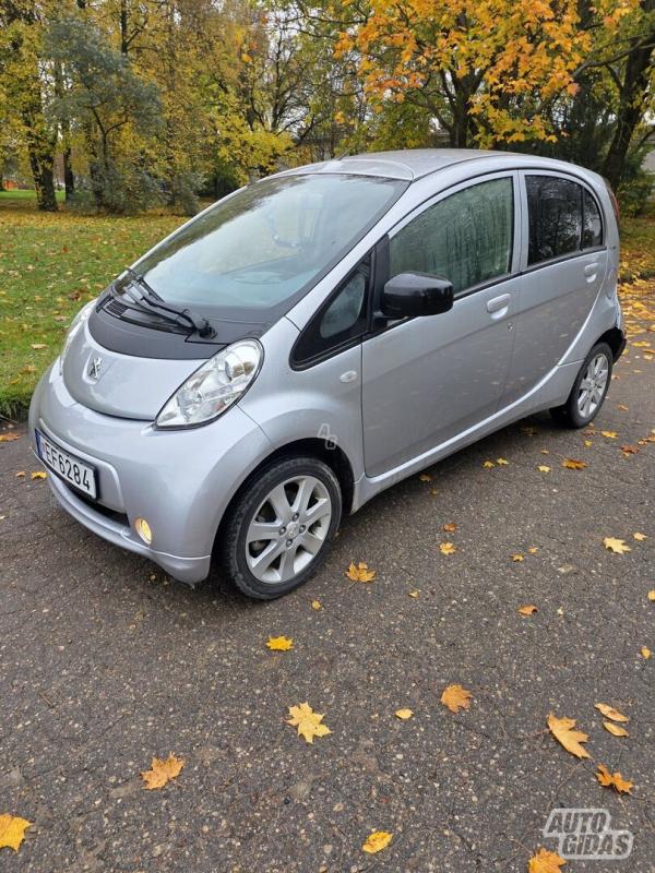 Peugeot iOn 2017 Panevēža, ar dzinēja tilpumu 0.00 L un nobraukumu 38 tūkst. km par 1800 €, foto 4 vietnē AUTOMOTO.COM.LV