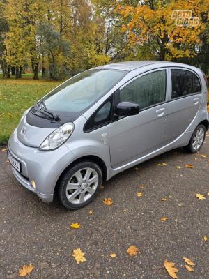 Peugeot iOn 2017 in Panevezys, with an engine capacity of 0.00 L and mileage of 38 thousand km for 1800 €, photo 5 on AUTOMOTO.COM.LV