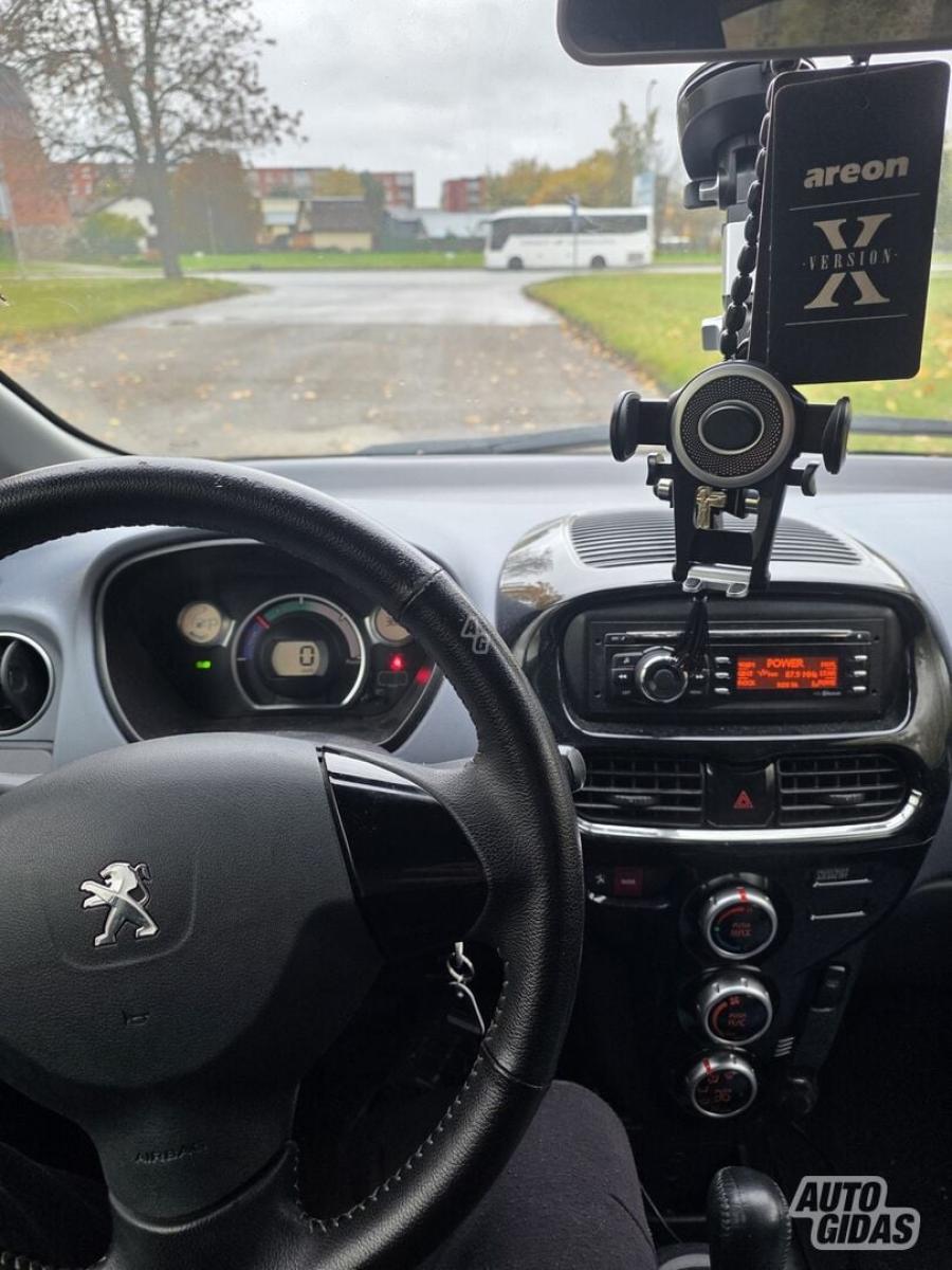 Peugeot iOn 2017 in Panevezys, with an engine capacity of 0.00 L and mileage of 38 thousand km for 1800 €, photo 12 on AUTOMOTO.COM.LV