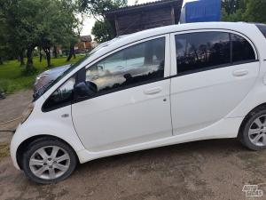 White Peugeot iOn 2012 in Vilnius, with an engine capacity of 0.00 L and mileage of 86 thousand km for 3350 €, photo  on AUTOMOTO.COM.LV