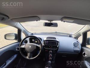 White Peugeot iOn 2019 in Riga, with an engine capacity of 0.00 L and mileage of 24 thousand km for 5300 €, photo 11 on AUTOMOTO.COM.LV