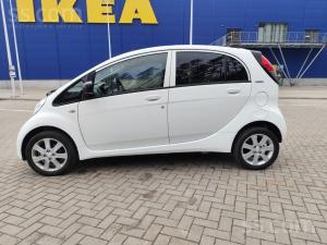 White Peugeot iOn 2019 in Riga, with an engine capacity of 0.00 L and mileage of 24 thousand km for 5300 €, photo 13 on AUTOMOTO.COM.LV