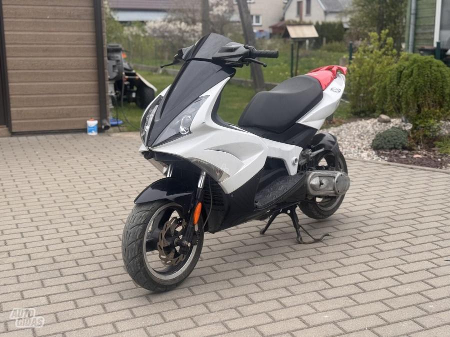 Peugeot Jet Force 2009 Tauragė, ar dzinēja tilpumu 0.00 L un nobraukumu 0 tūkst. km par 550 €, foto 1 vietnē AUTOMOTO.COM.LV