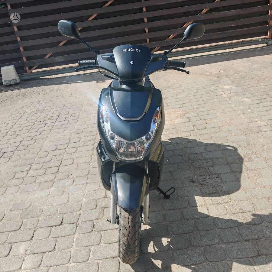 Black Peugeot Kisbee 2021 in Palanga, with an engine capacity of 49.00 L and mileage of 9 thousand km for 730 €, photo 1 on AUTOMOTO.COM.LV