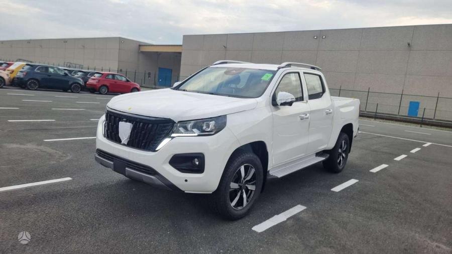 White Peugeot Landtrek 2026 in Plunge, with an engine capacity of 2.18 L and mileage of 10 thousand km for 24000 €, photo 1 on AUTOMOTO.COM.LV