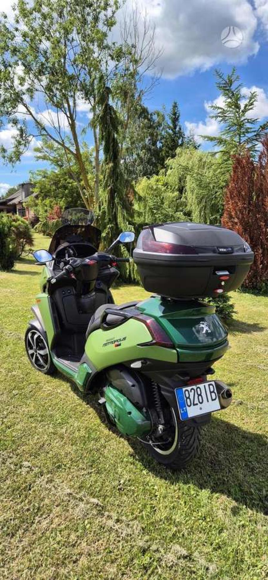 Melns Peugeot Metropolis 2017 Jurbarkas, ar dzinēja tilpumu 0.40 L un nobraukumu 28 tūkst. km par 4200 €, foto 8 vietnē AUTOMOTO.COM.LV