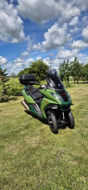 Melns Peugeot Metropolis 2017 Jurbarkas, ar dzinēja tilpumu 0.40 L un nobraukumu 28 tūkst. km par 4200 €, foto 9 vietnē AUTOMOTO.COM.LV