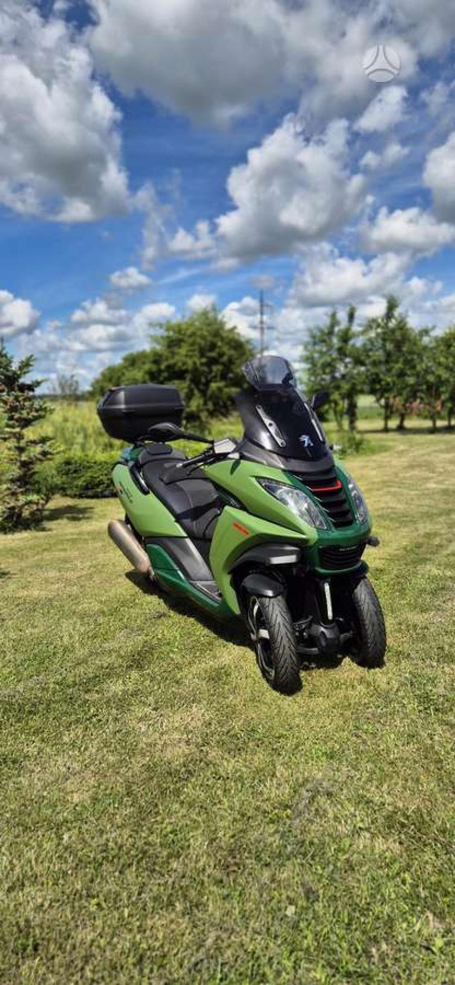 Melns Peugeot Metropolis 2017 Jurbarkas, ar dzinēja tilpumu 0.40 L un nobraukumu 28 tūkst. km par 4200 €, foto 9 vietnē AUTOMOTO.COM.LV