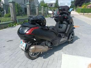 Melns Peugeot Metropolis 2019 Telšiai, ar dzinēja tilpumu 0.40 L un nobraukumu 30 tūkst. km par 2999 €, foto 15 vietnē AUTOMOTO.COM.LV