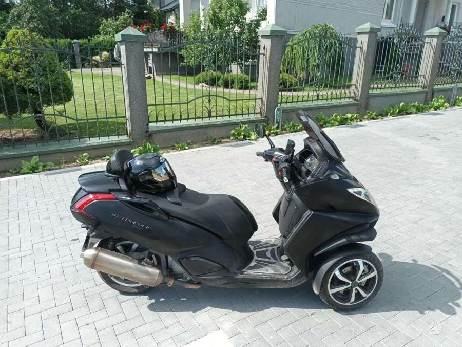 Melns Peugeot Metropolis 2019 Telšiai, ar dzinēja tilpumu 0.40 L un nobraukumu 30 tūkst. km par 2999 €, foto 19 vietnē AUTOMOTO.COM.LV