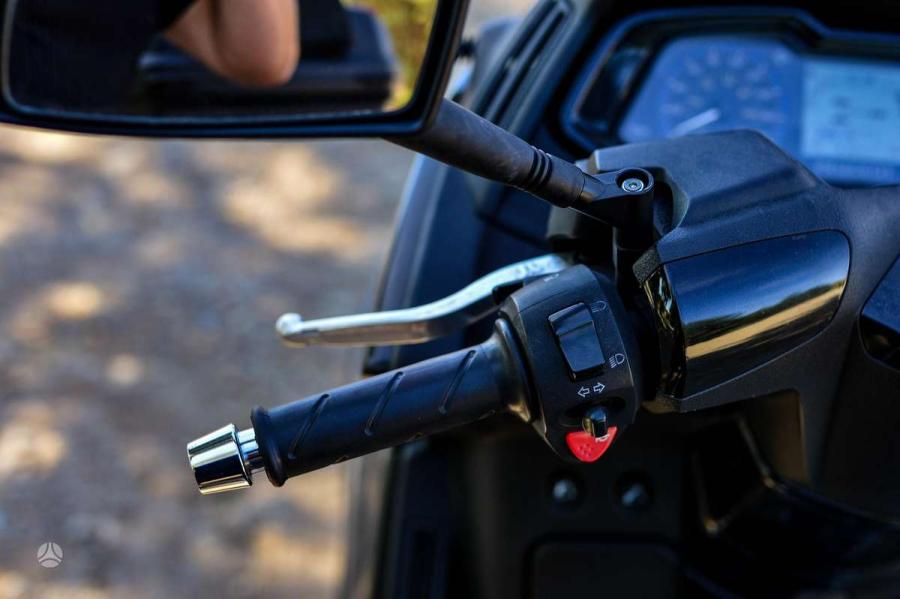 Peugeot Metropolis 2015 Kretinga, ar dzinēja tilpumu 0.40 L un nobraukumu 29 tūkst. km par 3199 €, foto 10 vietnē AUTOMOTO.COM.LV