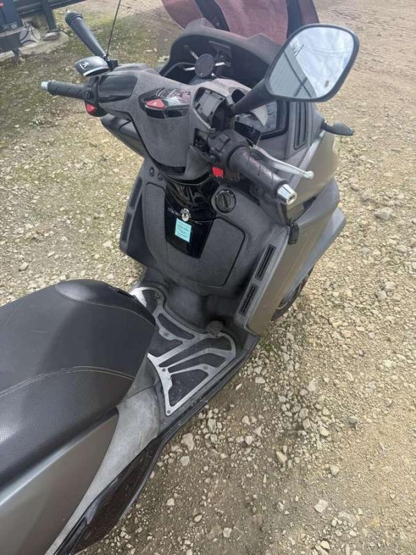 Peugeot Metropolis 2020 Tauragė, ar dzinēja tilpumu 0.40 L un nobraukumu 20 tūkst. km par 1750 €, foto 6 vietnē AUTOMOTO.COM.LV