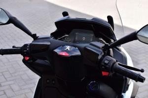 Balts Peugeot Metropolis 2020 Kretinga, ar dzinēja tilpumu 0.40 L un nobraukumu 15 tūkst. km par 5200 €, foto 7 vietnē AUTOMOTO.COM.LV