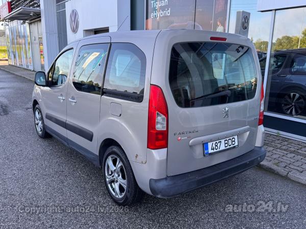 Beige Peugeot Partner 2010 in Viljandi, with an engine capacity of 1.60 L and mileage of 369 thousand km for 1500 €, photo 4 on AUTOMOTO.COM.LV