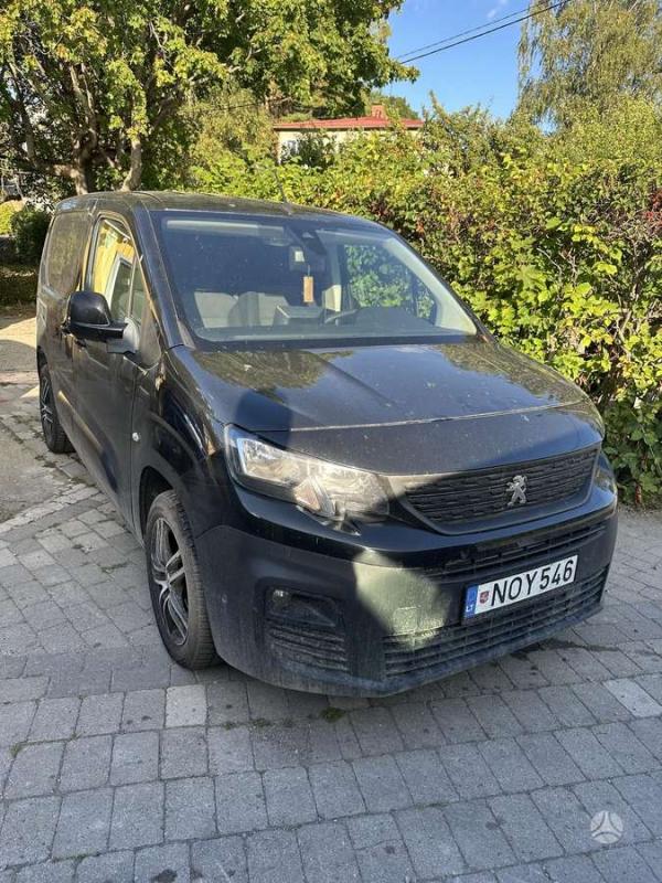 Melns Peugeot Partner 2019 Palanga, ar dzinēja tilpumu 1.50 L un nobraukumu 250 tūkst. km par 4700 €, foto 1 vietnē AUTOMOTO.COM.LV