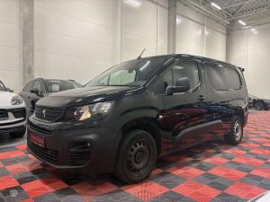 Black Peugeot Partner 2021 in Vilnius, with an engine capacity of 1.20 L and mileage of 296 thousand km for 7490 €, photo  on AUTOMOTO.COM.LV