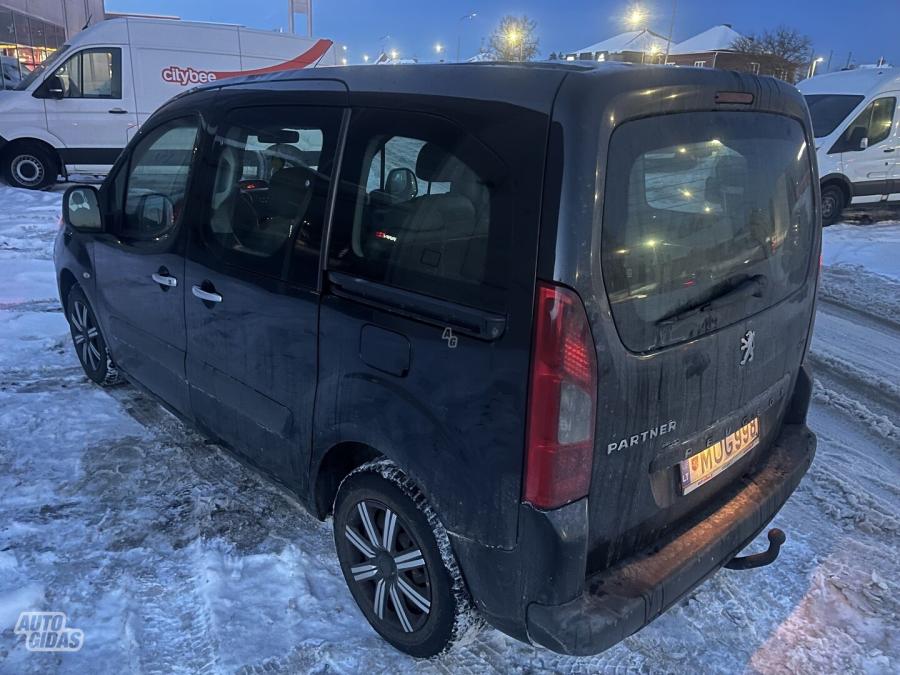 Black Peugeot Partner 2010 in Kaunas, with an engine capacity of 1.60 L and mileage of 40 thousand km for 1400 €, photo 4 on AUTOMOTO.COM.LV