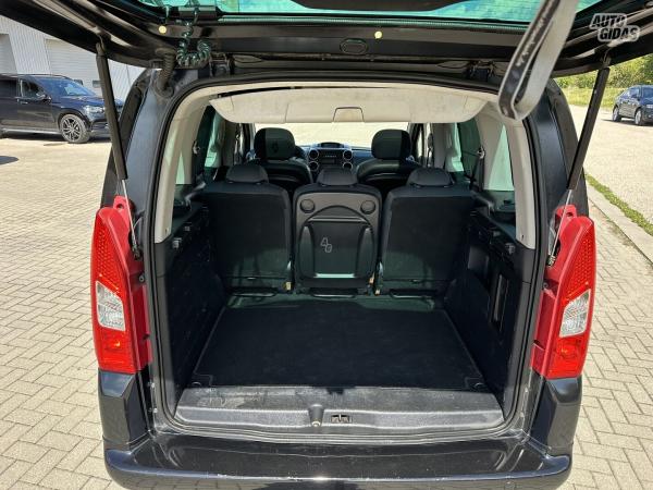 Black Peugeot Partner 2011 in Marijampole, with an engine capacity of 1.60 L and mileage of 281 thousand km for 4250 €, photo 10 on AUTOMOTO.COM.LV
