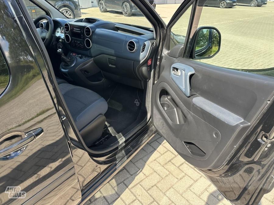 Black Peugeot Partner 2011 in Marijampole, with an engine capacity of 1.60 L and mileage of 281 thousand km for 4250 €, photo 15 on AUTOMOTO.COM.LV