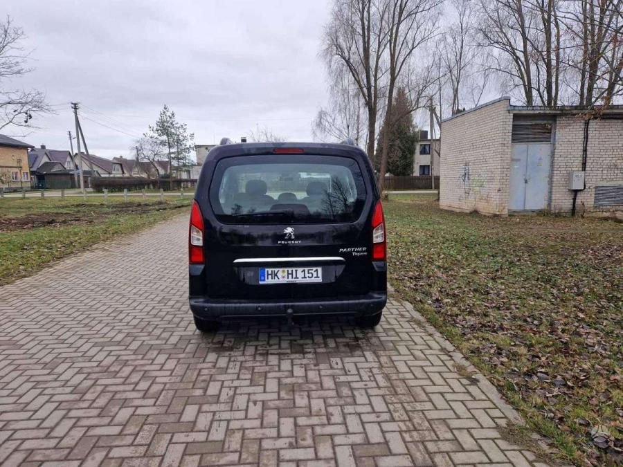 Black Peugeot Partner 2012 in Radviliskis, with an engine capacity of 1.61 L and mileage of 200 thousand km for 3950 €, photo 4 on AUTOMOTO.COM.LV
