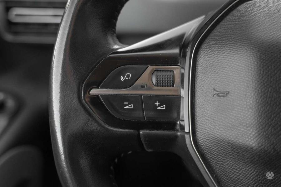 Black Peugeot Partner 2019 in Vilnius, with an engine capacity of 1.50 L and mileage of 206 thousand km for 8600 €, photo 20 on AUTOMOTO.COM.LV
