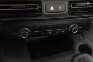 Black Peugeot Partner 2019 in Vilnius, with an engine capacity of 1.50 L and mileage of 206 thousand km for 8600 €, photo 26 on AUTOMOTO.COM.LV