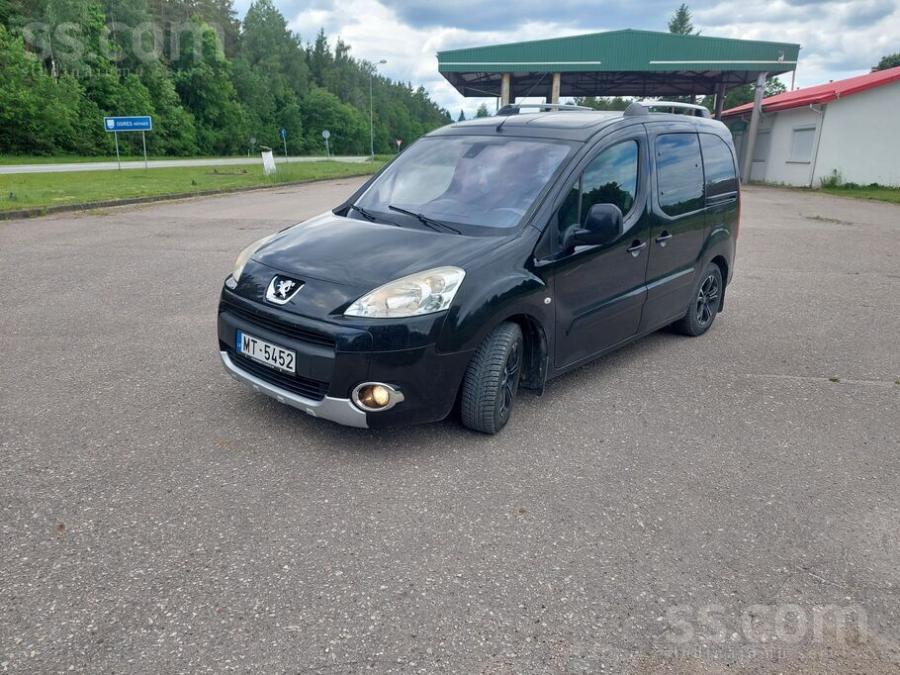 Melns Peugeot Partner 2010 Rīga, ar dzinēja tilpumu 1.60 L un nobraukumu 233 tūkst. km par 3400 €, foto 1 vietnē AUTOMOTO.COM.LV