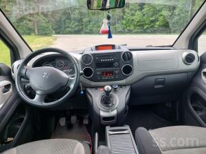 Melns Peugeot Partner 2010 Rīga, ar dzinēja tilpumu 1.60 L un nobraukumu 233 tūkst. km par 3400 €, foto 4 vietnē AUTOMOTO.COM.LV