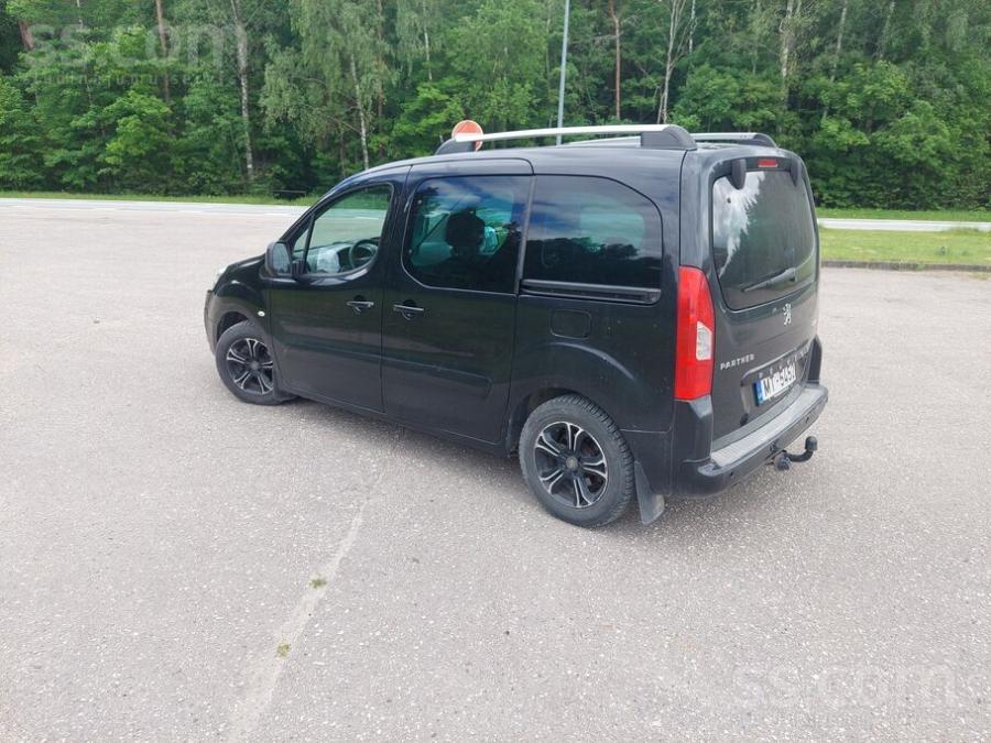 Melns Peugeot Partner 2010 Rīga, ar dzinēja tilpumu 1.60 L un nobraukumu 233 tūkst. km par 3400 €, foto 10 vietnē AUTOMOTO.COM.LV