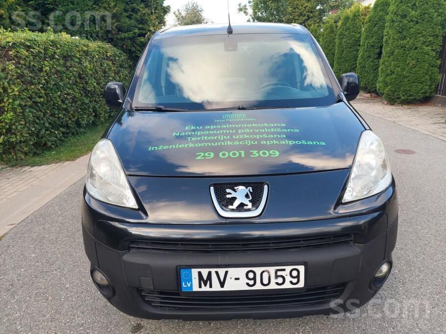 Black Peugeot Partner 2010 in Riga, with an engine capacity of 1.60 L and mileage of 0 thousand km for 1185 €, photo 10 on AUTOMOTO.COM.LV