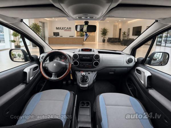 Black Peugeot Partner 2015 in Tallinn, with an engine capacity of 1.60 L and mileage of 149 thousand km for 3499 €, photo 7 on AUTOMOTO.COM.LV