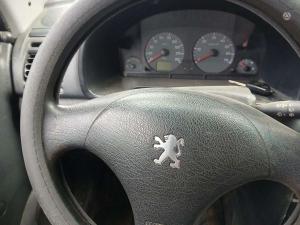 Blue Peugeot Partner 2000 in Vilnius, with an engine capacity of 2.00 L and mileage of 250 thousand km for 499 €, photo 3 on AUTOMOTO.COM.LV