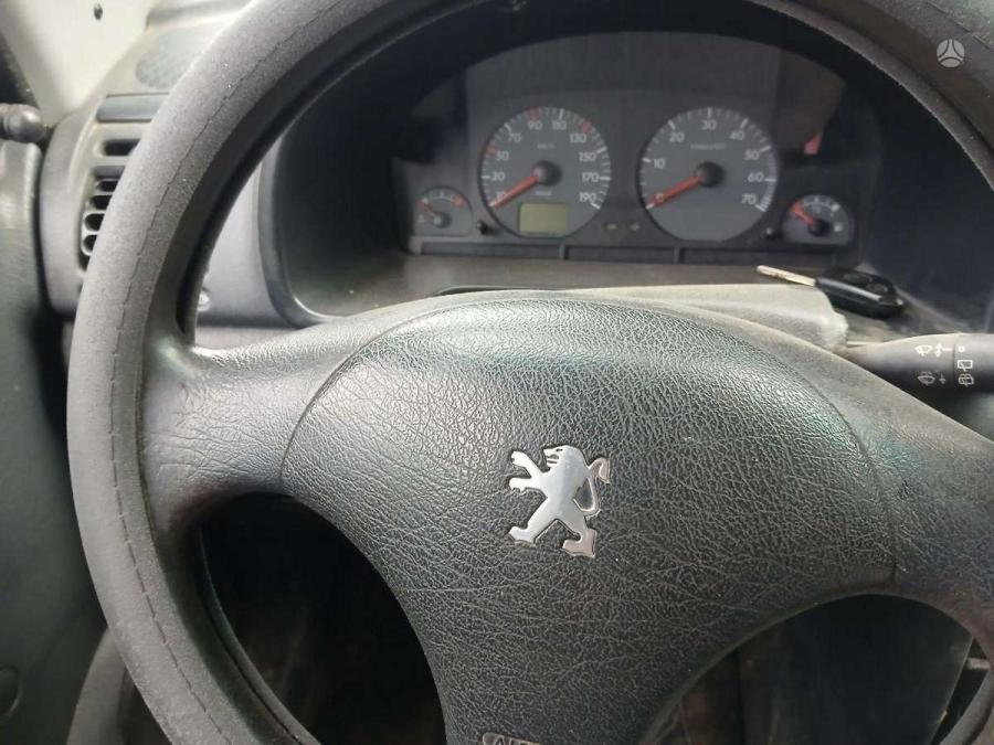 Blue Peugeot Partner 2000 in Vilnius, with an engine capacity of 2.00 L and mileage of 250 thousand km for 499 €, photo 3 on AUTOMOTO.COM.LV