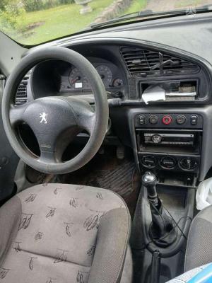 Blue Peugeot Partner 2000 in Vilnius, with an engine capacity of 2.00 L and mileage of 250 thousand km for 499 €, photo 5 on AUTOMOTO.COM.LV