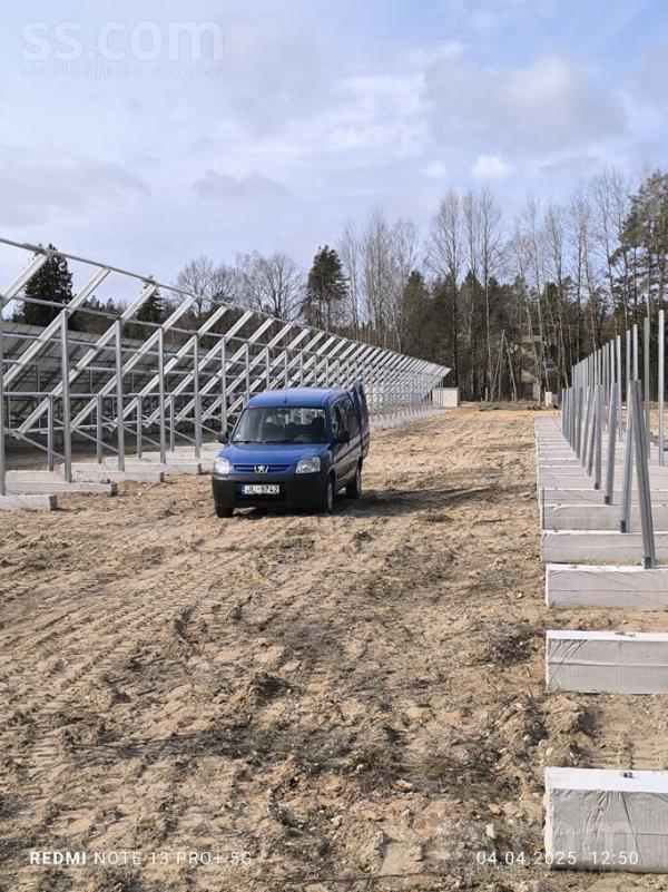 Blue Peugeot Partner 2006 in Riga, with an engine capacity of 1.60 L and mileage of 410 thousand km for 3750 €, photo 1 on AUTOMOTO.COM.LV