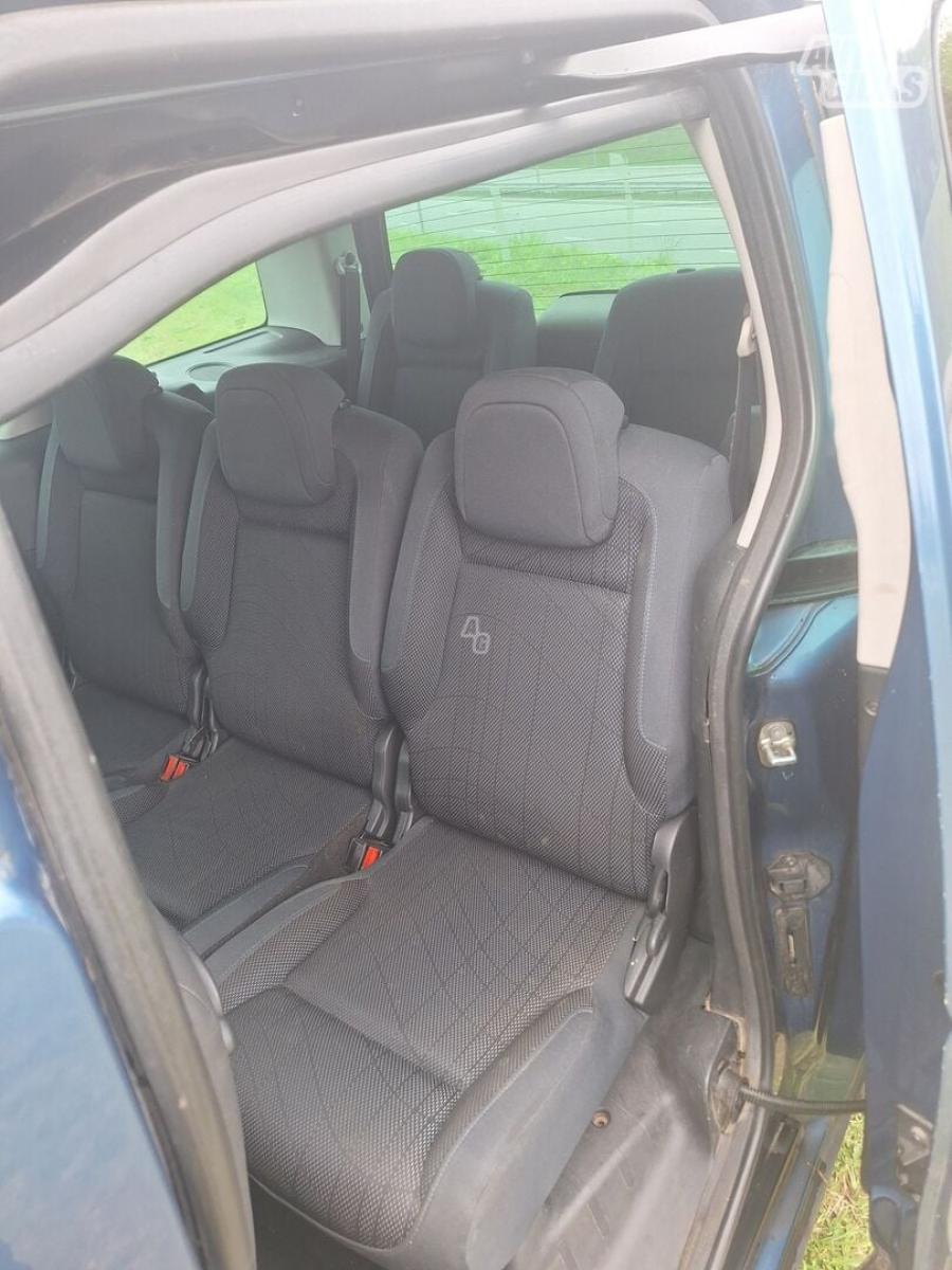 Blue Peugeot Partner 2010 in Vilnius, with an engine capacity of 1.60 L and mileage of 300 thousand km for 3350 €, photo 15 on AUTOMOTO.COM.LV