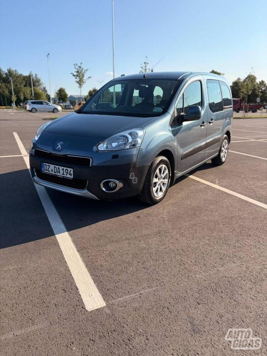 Blue Peugeot Partner 2013 in Kaunas, with an engine capacity of 1.60 L and mileage of 278 thousand km for 4750 €, photo 1 on AUTOMOTO.COM.LV