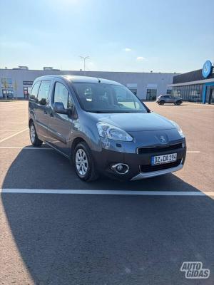 Blue Peugeot Partner 2013 in Kaunas, with an engine capacity of 1.60 L and mileage of 278 thousand km for 4750 €, photo 4 on AUTOMOTO.COM.LV