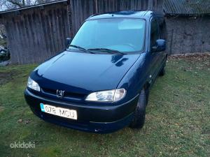 Zils Peugeot Partner 2001 Tartu, ar dzinēja tilpumu 0.00 L un nobraukumu 209 tūkst. km par 1500 €, foto  vietnē AUTOMOTO.COM.LV