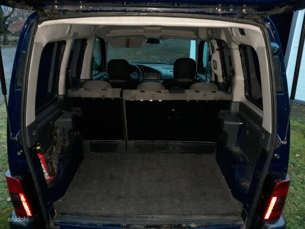 Zils Peugeot Partner 2001 Tartu, ar dzinēja tilpumu 0.00 L un nobraukumu 209 tūkst. km par 1500 €, foto 10 vietnē AUTOMOTO.COM.LV