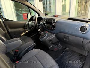 Синий Пежо Partner 2009 в Таллин, объемом двигателя 1.60 л и пробегом 271 тыс. км за 2900 €, фото 12 на AUTOMOTO.COM.LV